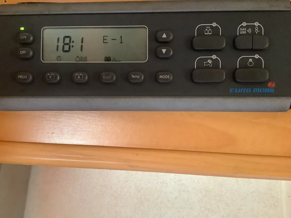 CBE 38100 control panel. | MotorhomeFun